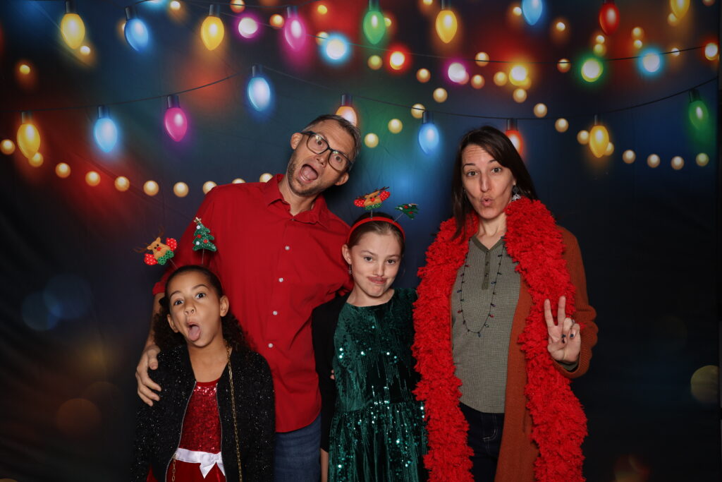 Treasure Coast - Events - Family Christmas Party - 4KIDS